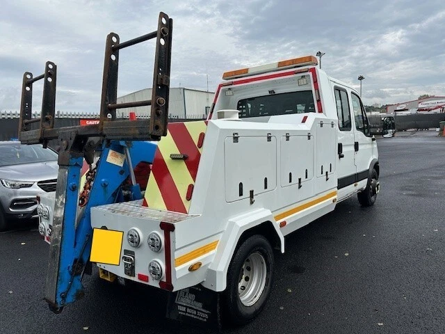 7TN IVECO CREW cab Spec lift LIST PRICE INCLUDES VAT! £27,594.00 ...