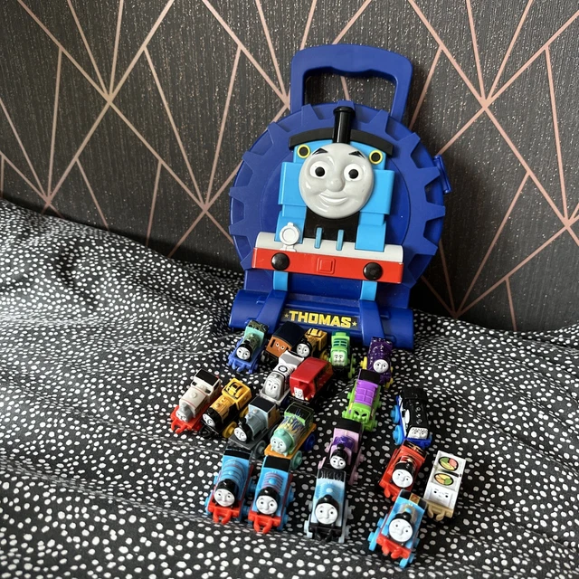 THOMAS THE TANK Engine Mattel Minis Figures And Storage Box Bundle X20 ...