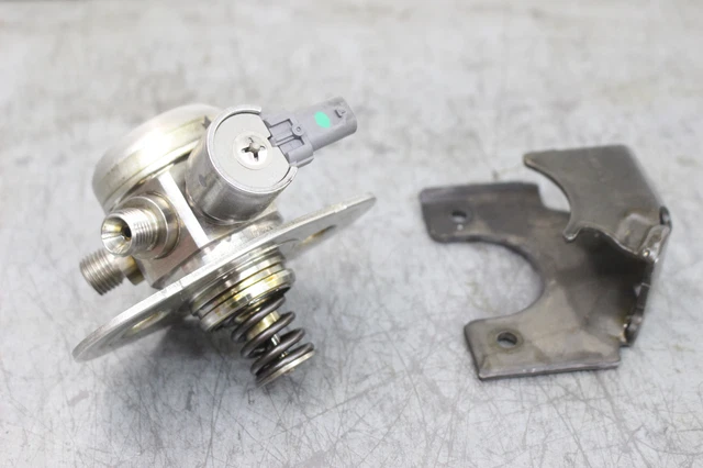 12-16 OEM BMW F22 F30 F32 F36 F10 N20 N26 HPFP pompe à carburant haute ...