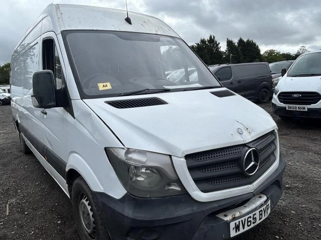 2015 MERCEDES-BENZ SPRINTER Sprinter 313 CDI Panel Van DIESEL Manual £ ...