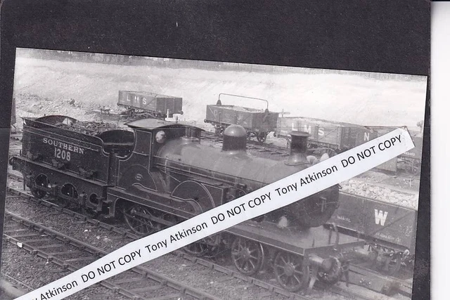 SOUTHERN RAILWAY - F1 Class 4-4-0 No. 1208 @ Tonbridge - Vintage Image ...