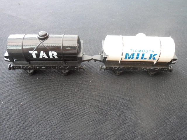 ERTLE THOMAS THE Tank Engine And Friends 2 X Camion Merci EUR 4,57 ...