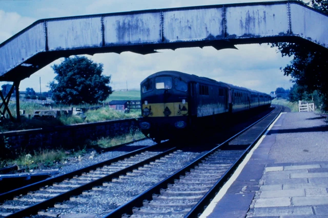 RAILWAY SLIDE COLOUR Rail DE907 Class 29 BR Green on passenger service ...