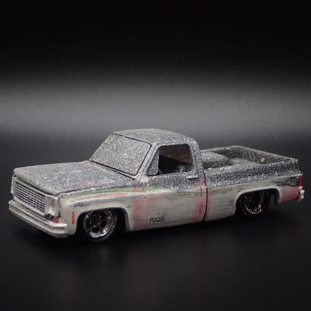 1973 73 CHEVY Chevrolet Cheyenne Carré Corps Camion 1/64 Miniature ...