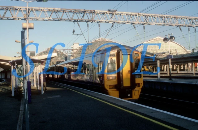 BRITISH RAIL DIESEL Multiple Unit 158753 Dmu Manchester Piccadilly ...