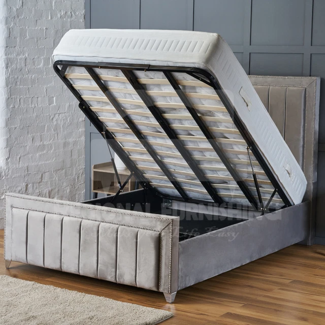 LUXURY HILTON BUMPERBAR Panel Bed Frame With Beads Chesterfield 48 ...