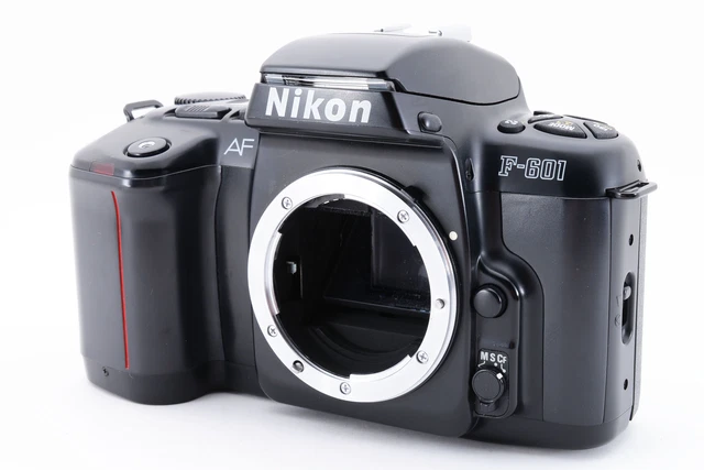 NIKON F-601 35MM Film SLR Corps de la Caméra Seulement Testé Actif ...